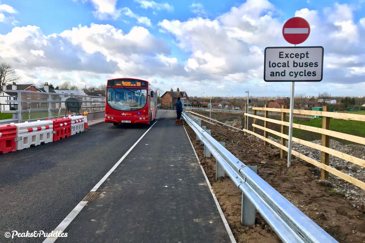 A555 Hazel Grove to Manchester Airport cycle route guide • Peaks ...