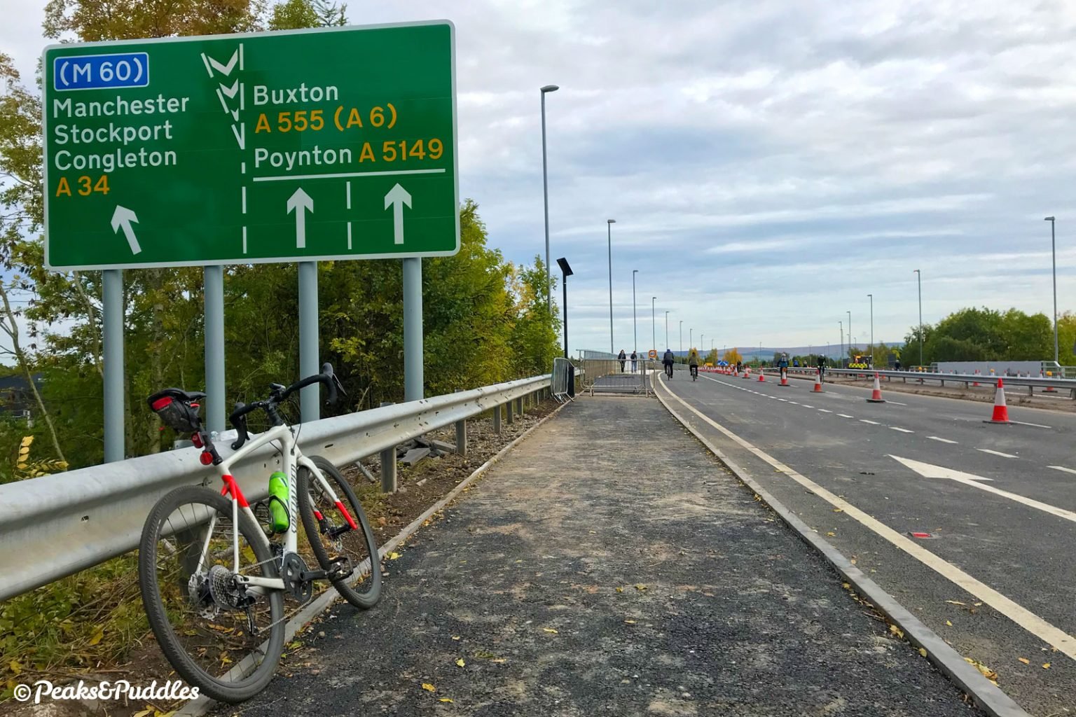 A555 Hazel Grove to Manchester Airport cycle route guide • Peaks ...
