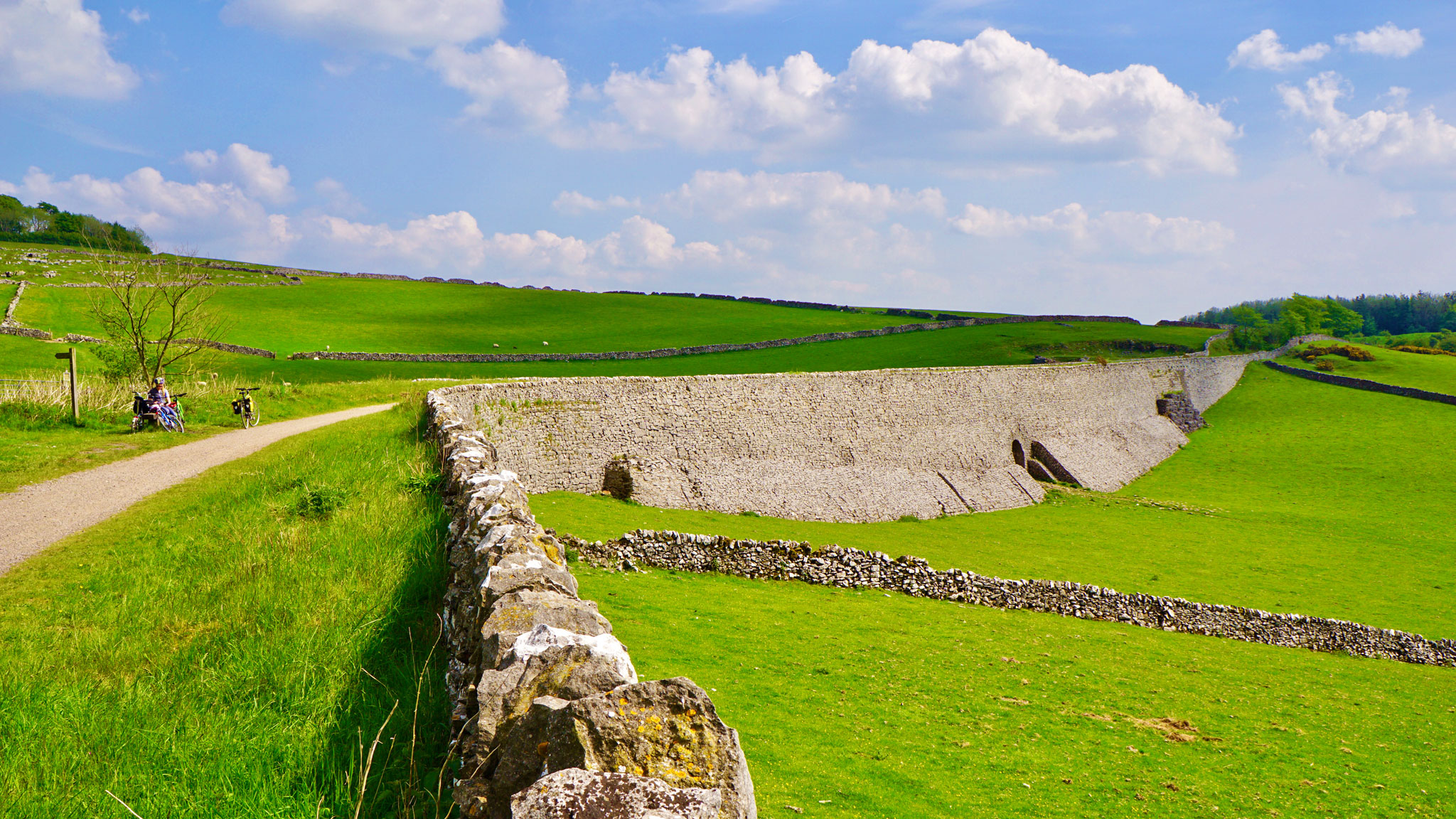 High Peak Trail cycle route guide • Peaks & Puddles • Peak District ...
